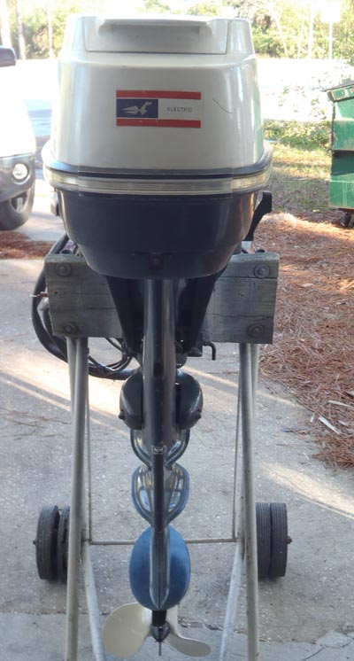 1971 40 hp Johnson Outboard Antique Boat Motor For Sale