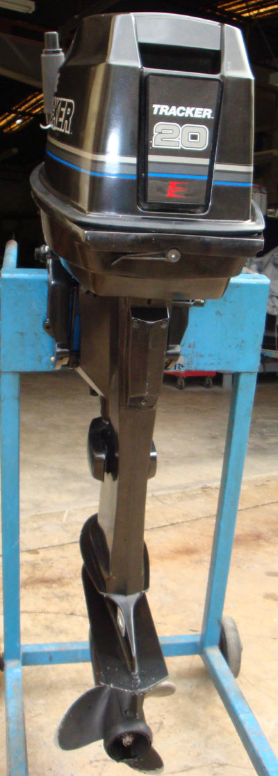 25hp Johnson Tracker Outboard For Sale