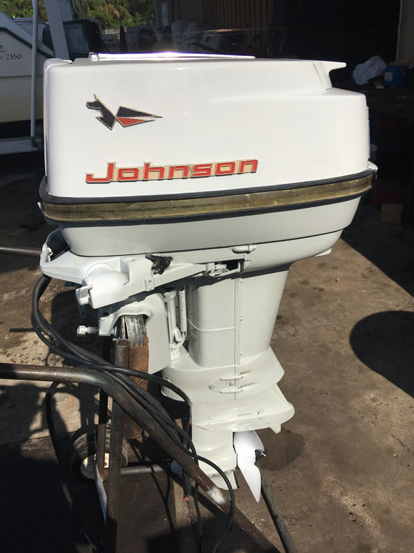 1966 40 hp Johnson Outboard Antique Boat Motor For Sale