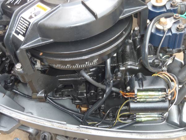 15 hp Yamaha Mariner Outboard Boat Motor For Sale